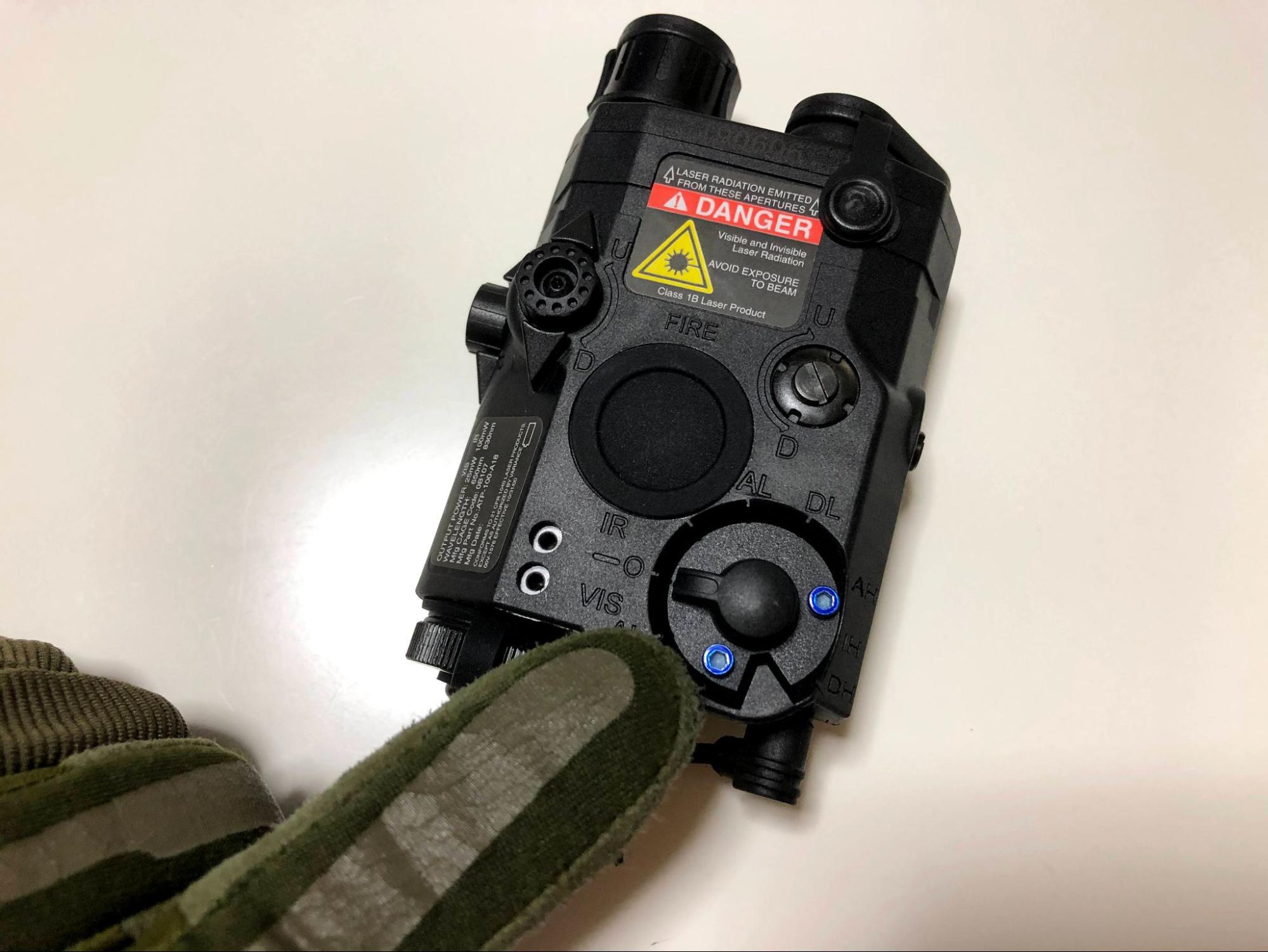 element製PEQ LE5 レーザーサイトのレプリカをレビュー！ | つぼみアームズBLOG